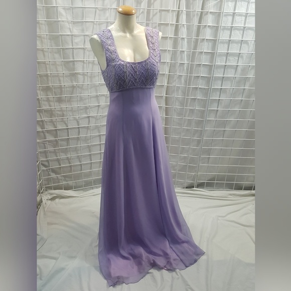 Fleur Delis | Dresses | Fleur Delis Gown | Poshmark